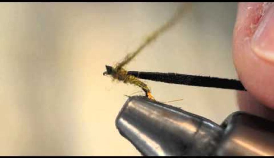 [Video] How to Tie a Trico Spinner • Fly Fishing Reporter